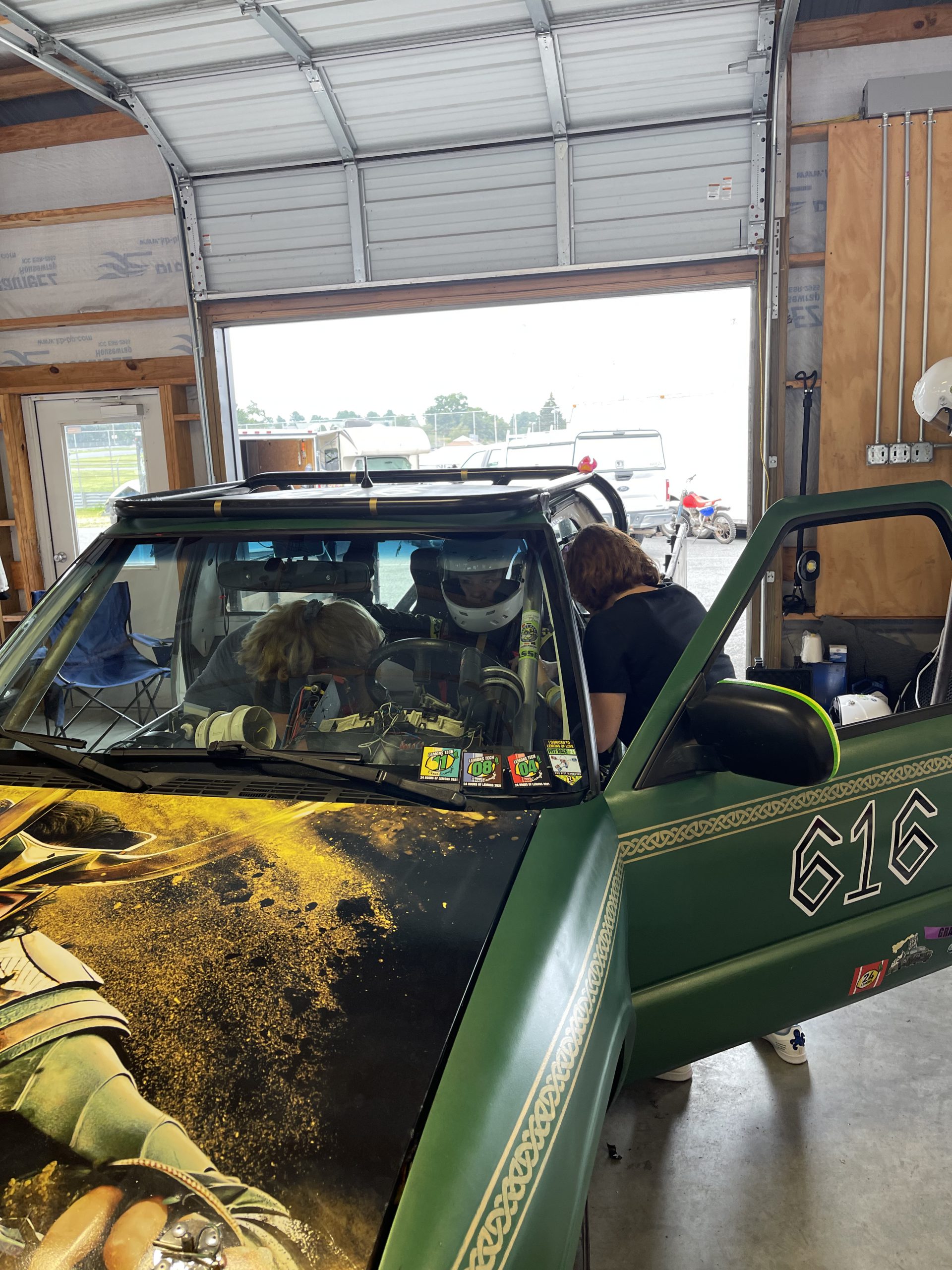 Race Review of the Thompson 2021 - Garage Heroes (In Training)